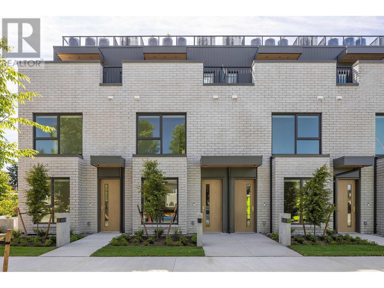 À vendre : 4585 ASH STREET, Vancouver, Colombie-Britannique V5Z0K4 ...