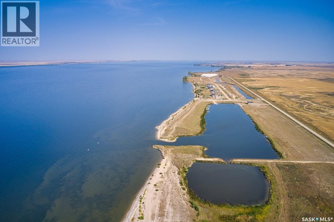 For sale: 2 Sunset Acres ROAD, Last Mountain Lake East Side ...