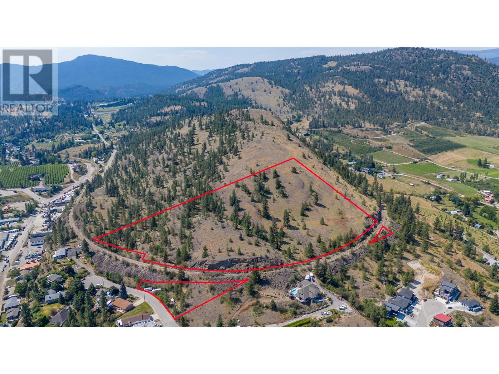 For sale: 10835 Dunham Cres Crescent, Summerland, British Columbia ...