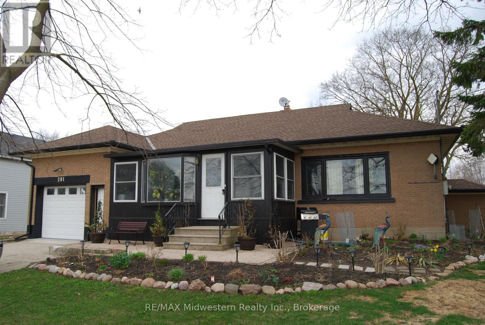 For sale: 281 ELORA STREET S, Minto, Ontario N0G1Z0 - X11917883 ...