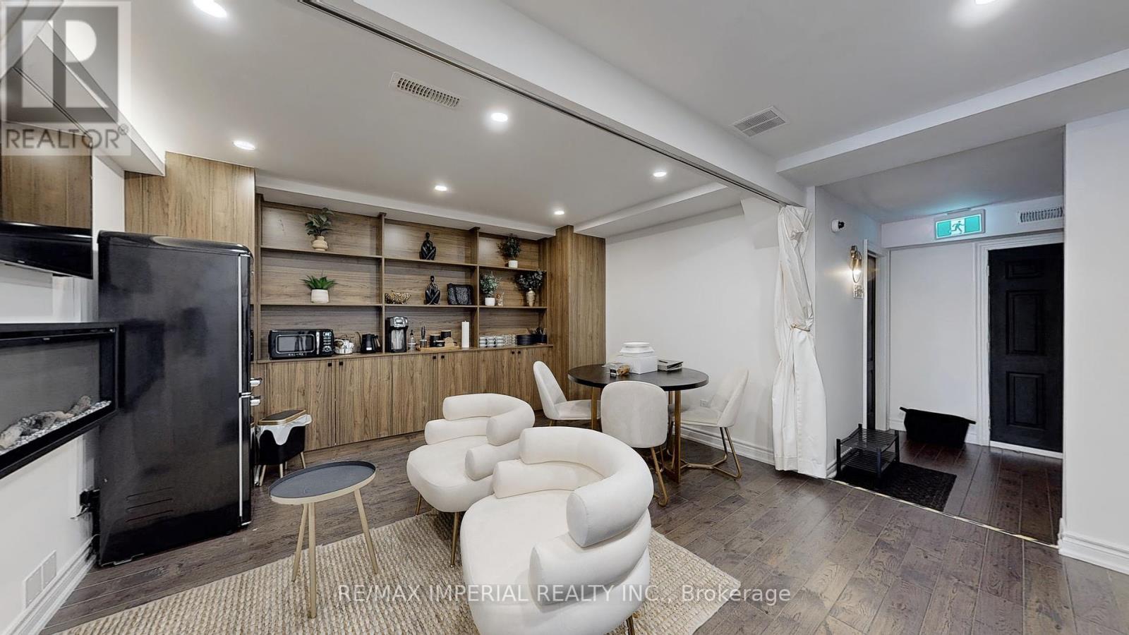 For rent: ROOM1&2 - 156 MAIN (UNIONVILLE) STREET, Markham (Unionville ... For rent: ROOM1&2 - 156 MAIN (UNIONVILLE) STREET, Markham (Unionville ...