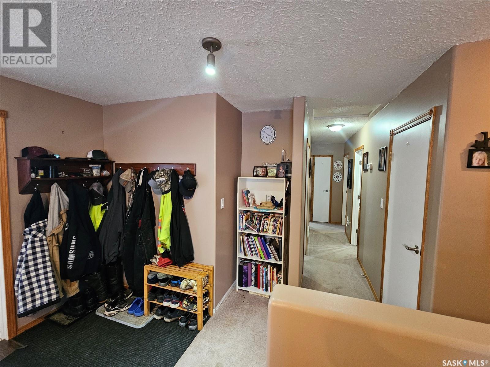 For sale: 380 3rd STREET W, Unity, Saskatchewan S0K4L0 - SK992603 ...