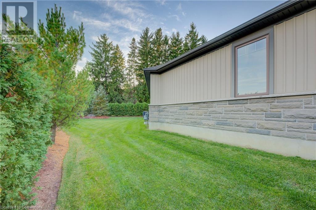For sale: 250 HOSTETLER Road Unit# 9, New Hamburg, Ontario N3A0E4 ...
