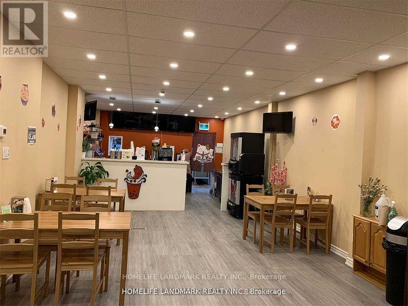 For sale: 3238 YONGE STREET, Toronto (Lawrence Park North), Ontario ...