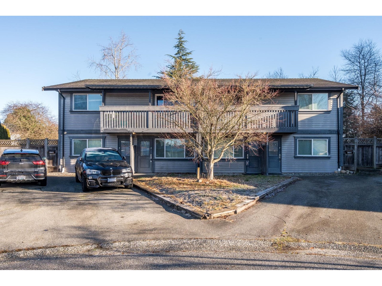 For sale: 11723 -11725 89A AVENUE, Delta, British Columbia V4C7J7 ...