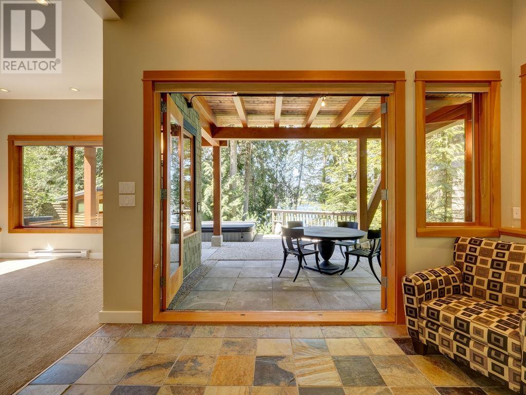 For sale: 5950 TILLICUM BAY ROAD, Sechelt, British Columbia V7Z0C7 ...