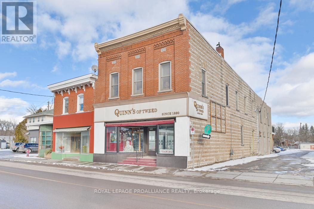 For sale: 345 VICTORIA STREET N, Tweed (Tweed (Village)), Ontario ...