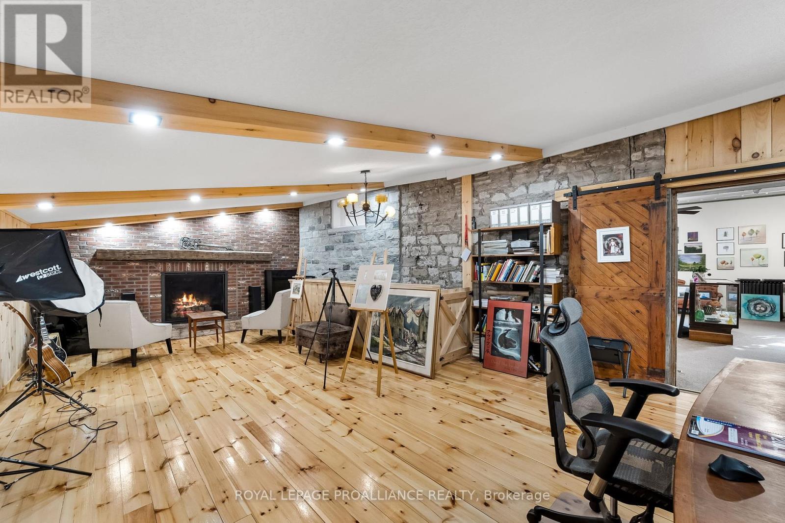 For sale: 345 VICTORIA STREET N, Tweed (Tweed (Village)), Ontario ...