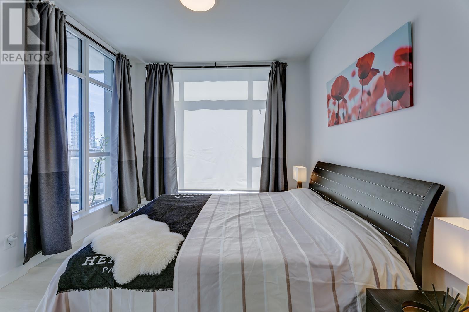 For sale: 1010 6098 STATION STREET, Burnaby, British Columbia V5H0H4 ...