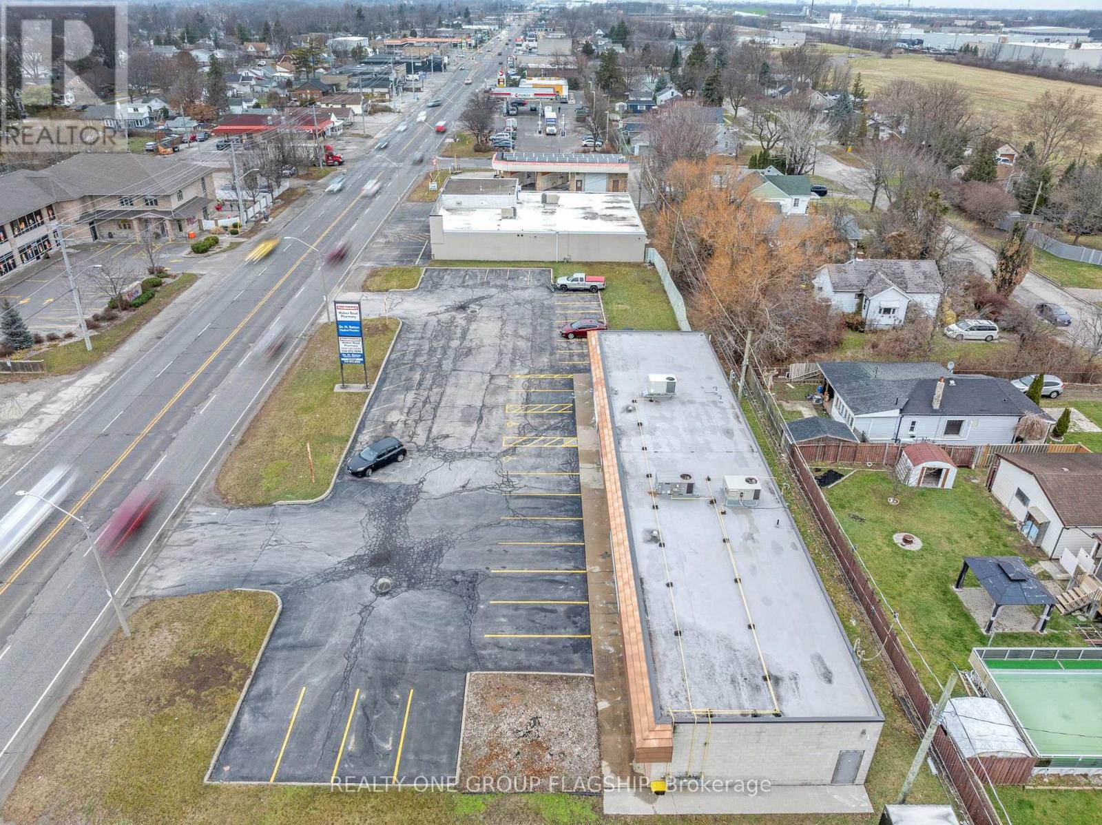 For sale: 3540-42 - 3514 WALKER ROAD, Windsor, Ontario N8W3S4 ...