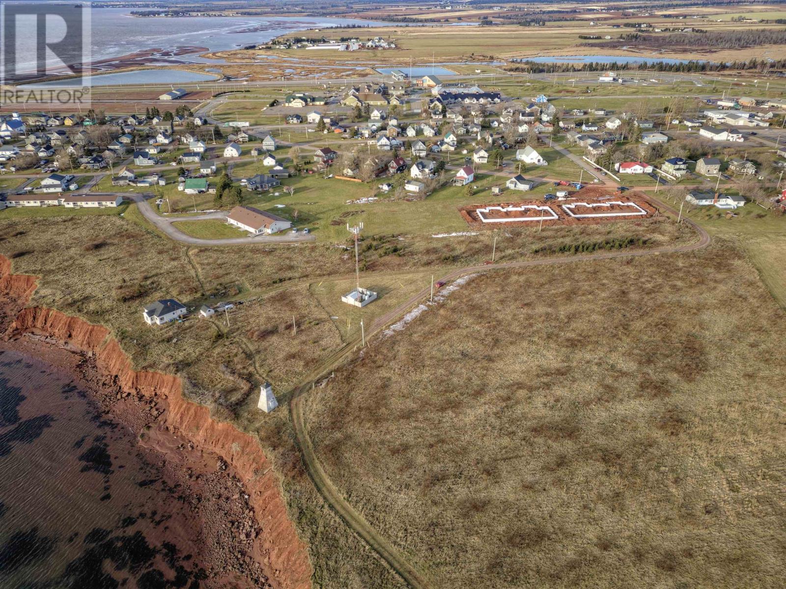 For sale: 228 CARLETON Street, Borden-Carleton, Prince Edward Island ...