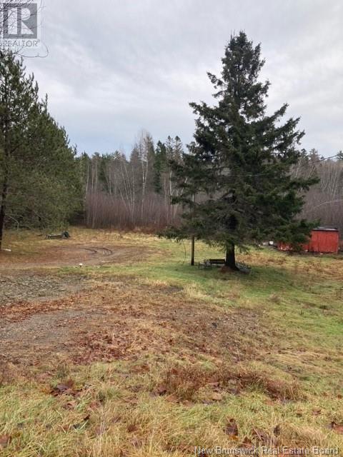 For sale: 403 Northside Drive, Minto, New Brunswick E4B3B3 - NB112261 ...