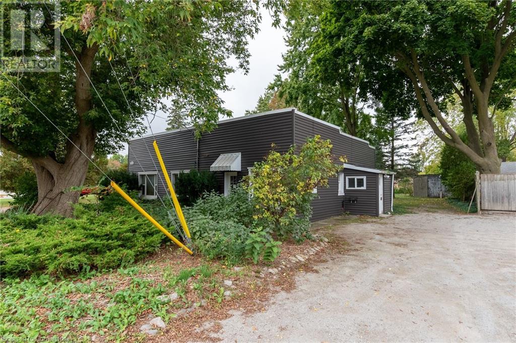 295-297 METCALFE Street E, Strathroy, Ontario N7G1R1 | REALTOR.ca