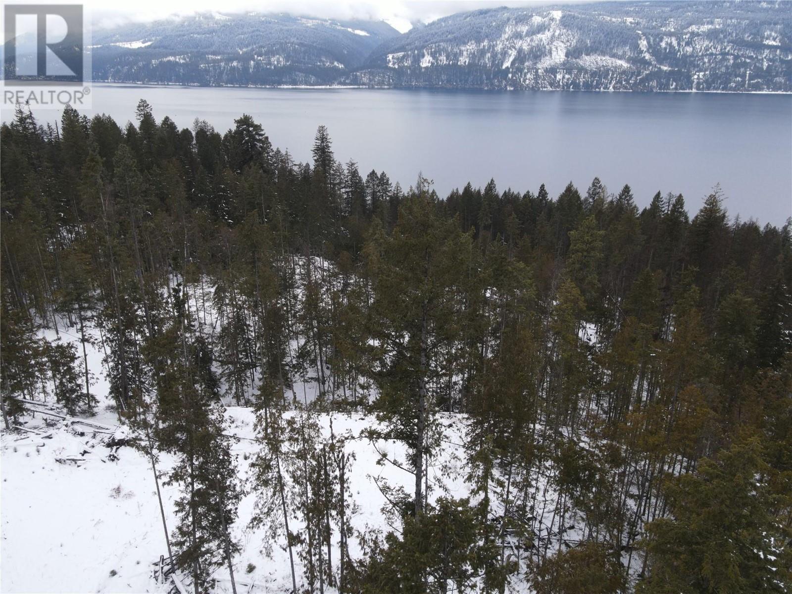 For sale: 503 Riondel Road, Riondel, British Columbia V0B2B0 - 10336385 ...