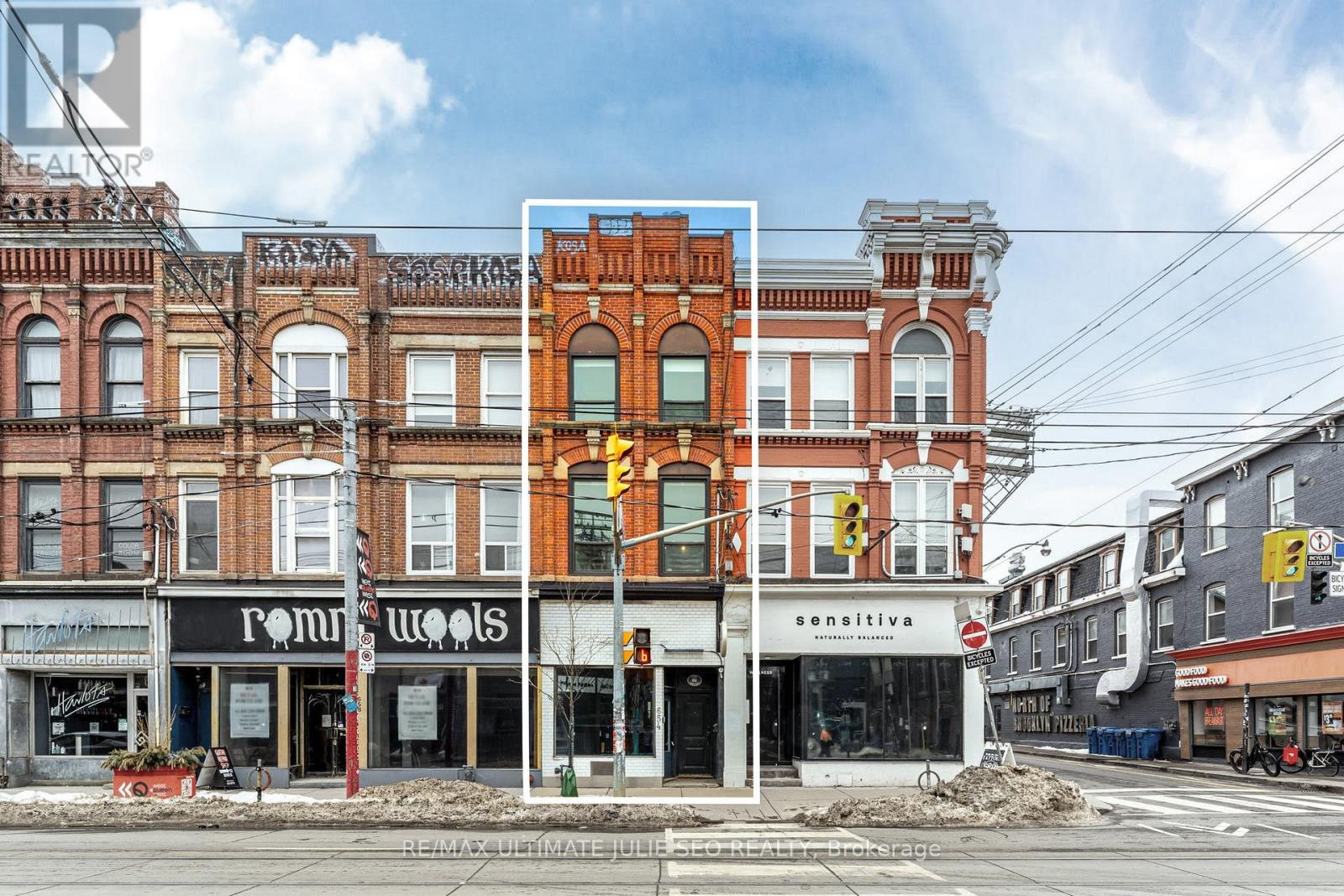 À vendre : 654 QUEEN STREET W, Toronto (Trinity-Bellwoods), Ontario ...