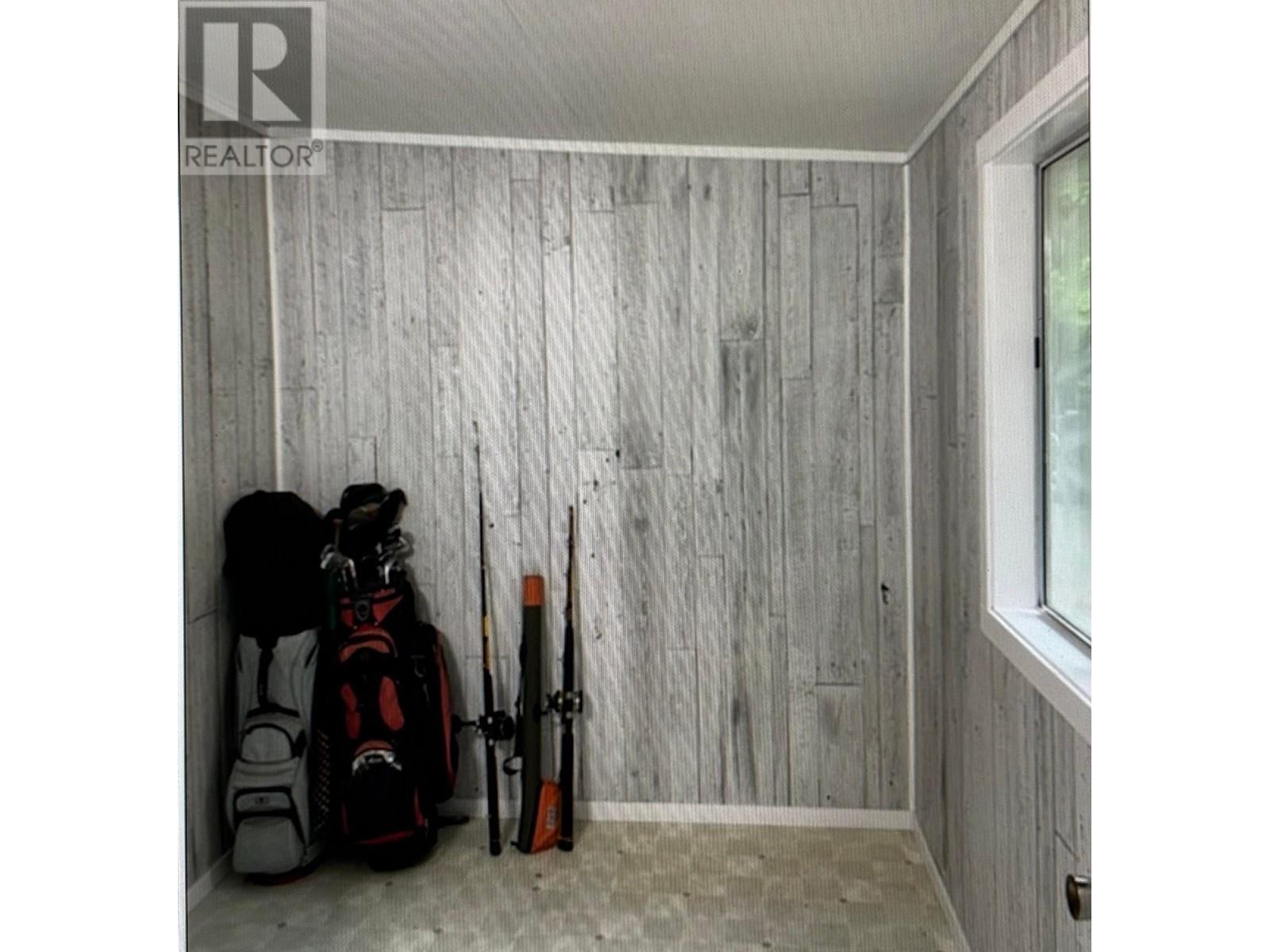 For sale: 4483 POLLOCK ROAD, Madeira Park, British Columbia V0N2H1 ...