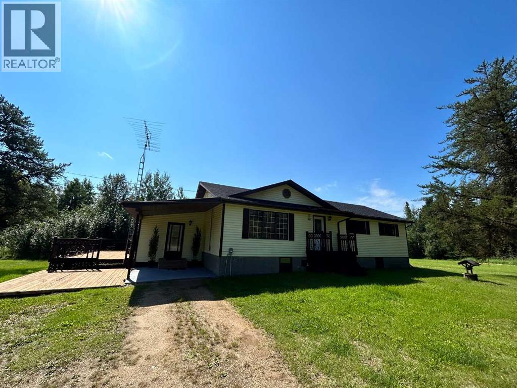 For sale: 15375 Hwy 858, Plamondon, Alberta T0A2T0 - A2200353 | REALTOR.ca