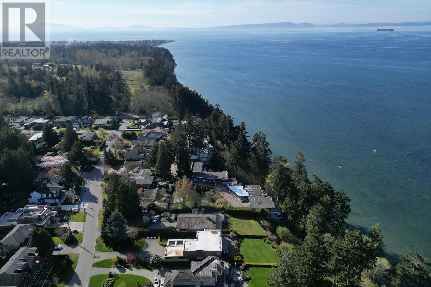 For sale: 51 ENGLISH BLUFF ROAD, Delta, British Columbia V4M2M4 ...