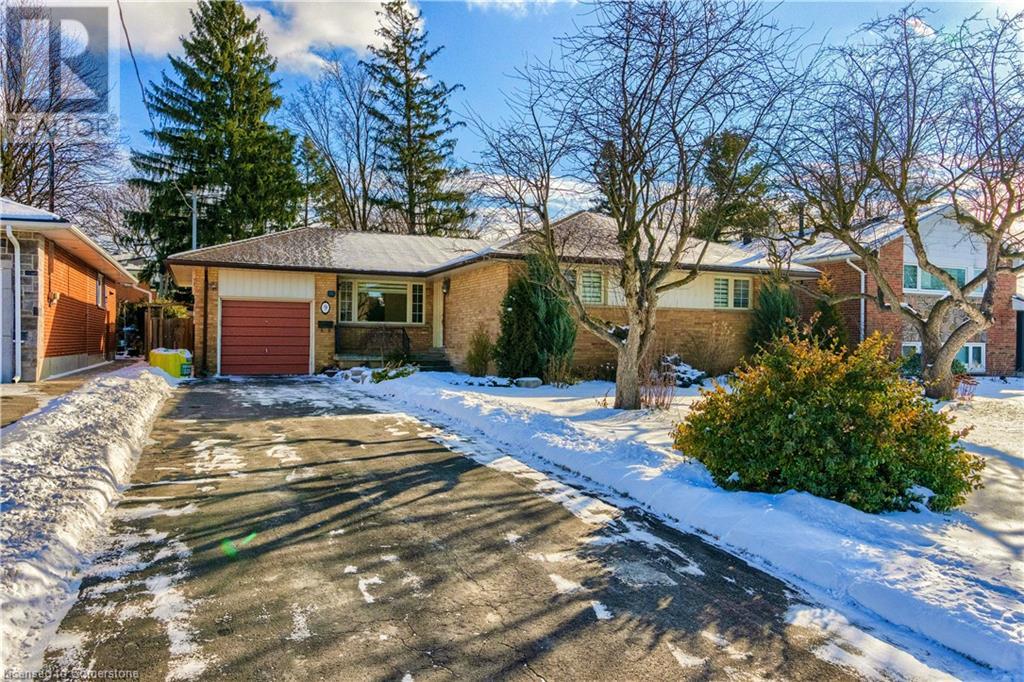 9 SUBURBAN Drive, Mississauga, Ontario L5N1G4 | REALTOR.ca