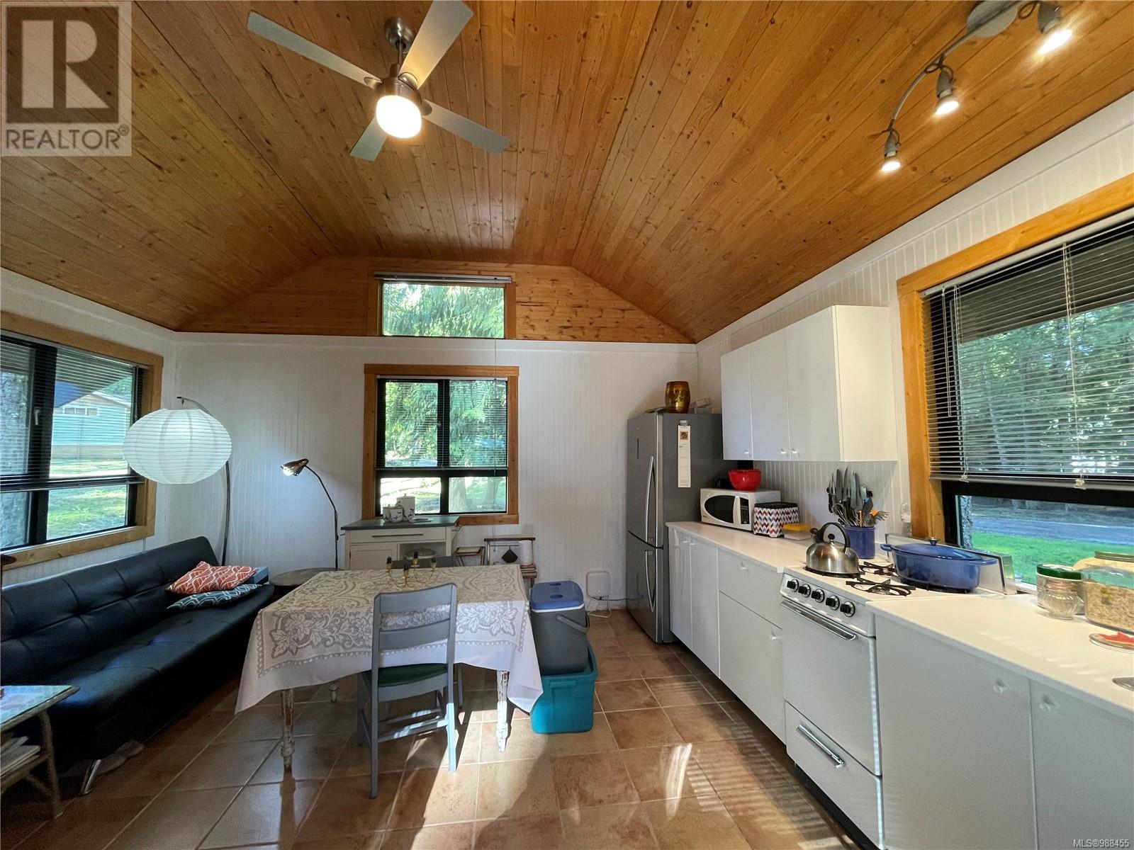 For sale: 685 Weathers Way, Mudge Island, British Columbia V0R1X0 ...