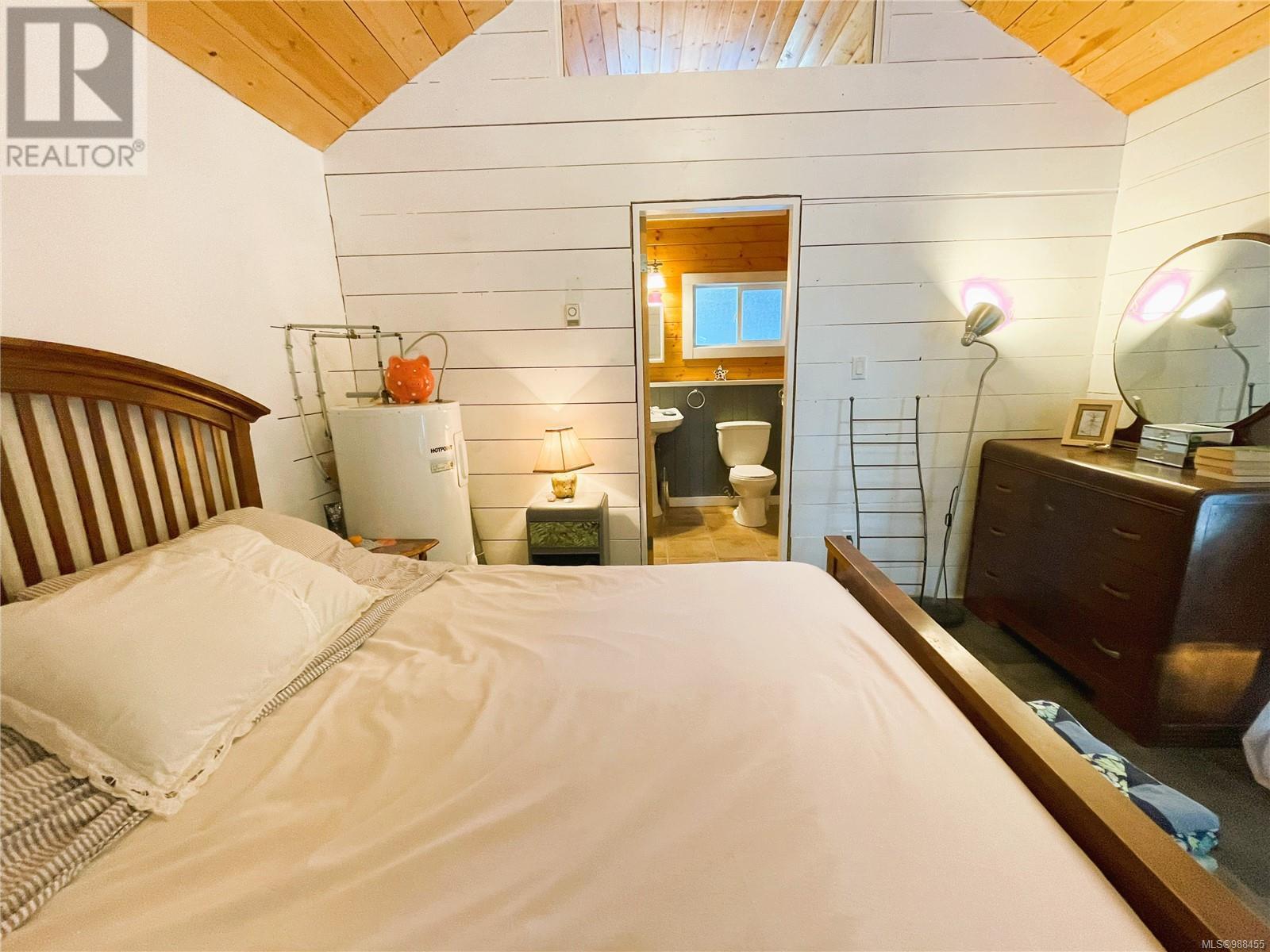 For sale: 685 Weathers Way, Mudge Island, British Columbia V0R1X0 ...