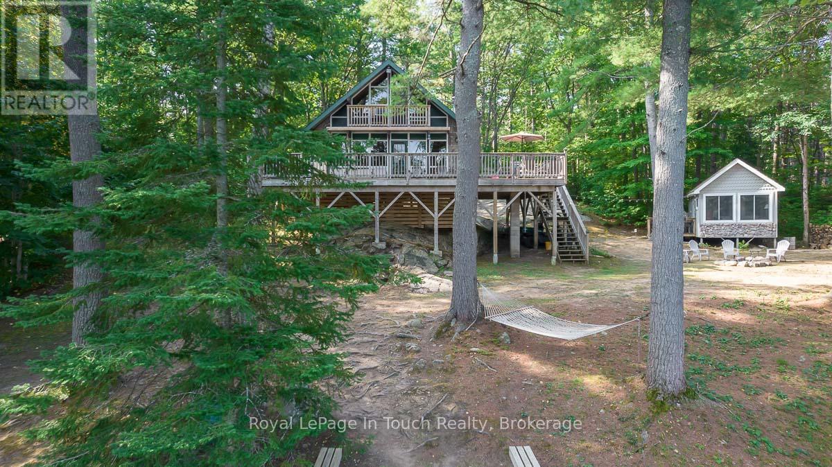 À vendre : 4 SEVERN RIVER SHORE, Muskoka Lakes (Wood (Muskoka Lakes ...