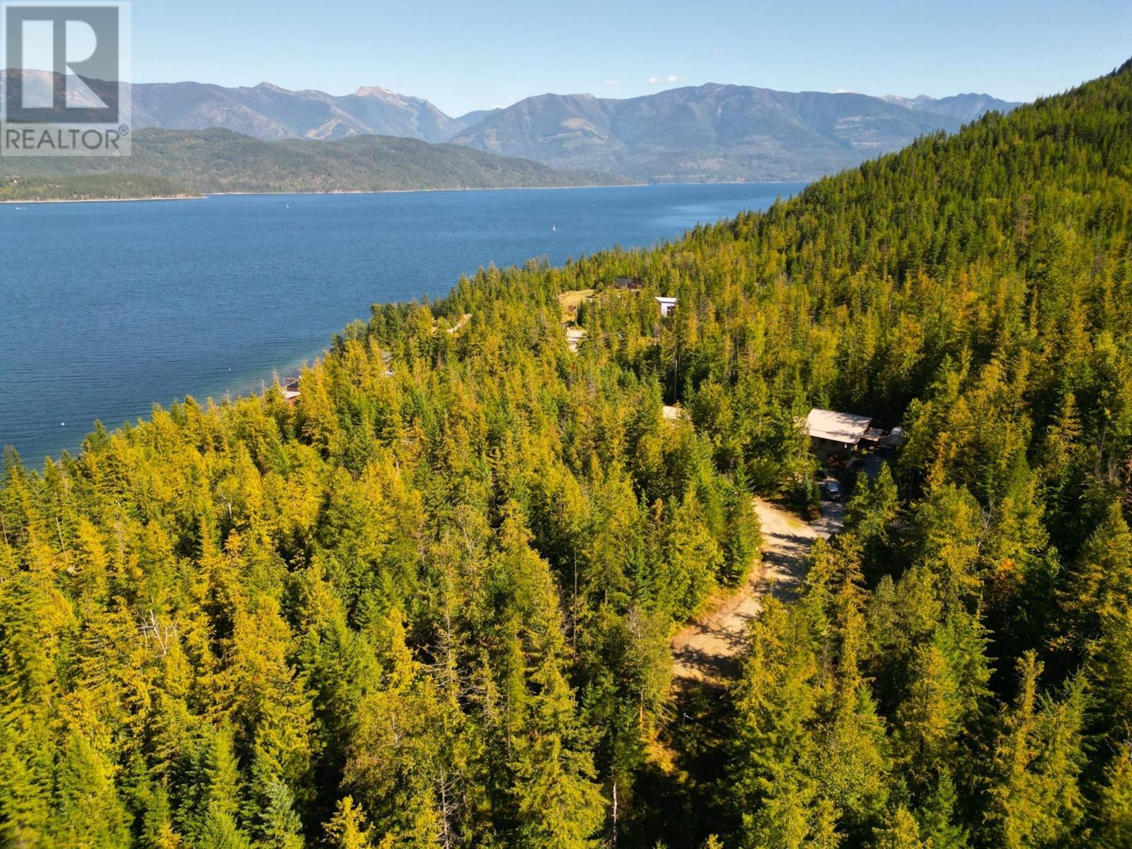 For sale: 434 LEXINGTON Avenue, Procter, British Columbia V1L6R7 ...