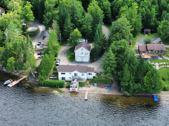 For sale: 404 Ch. du Pavillon, Amherst, Quebec J0T2T0 - 10273008 ...