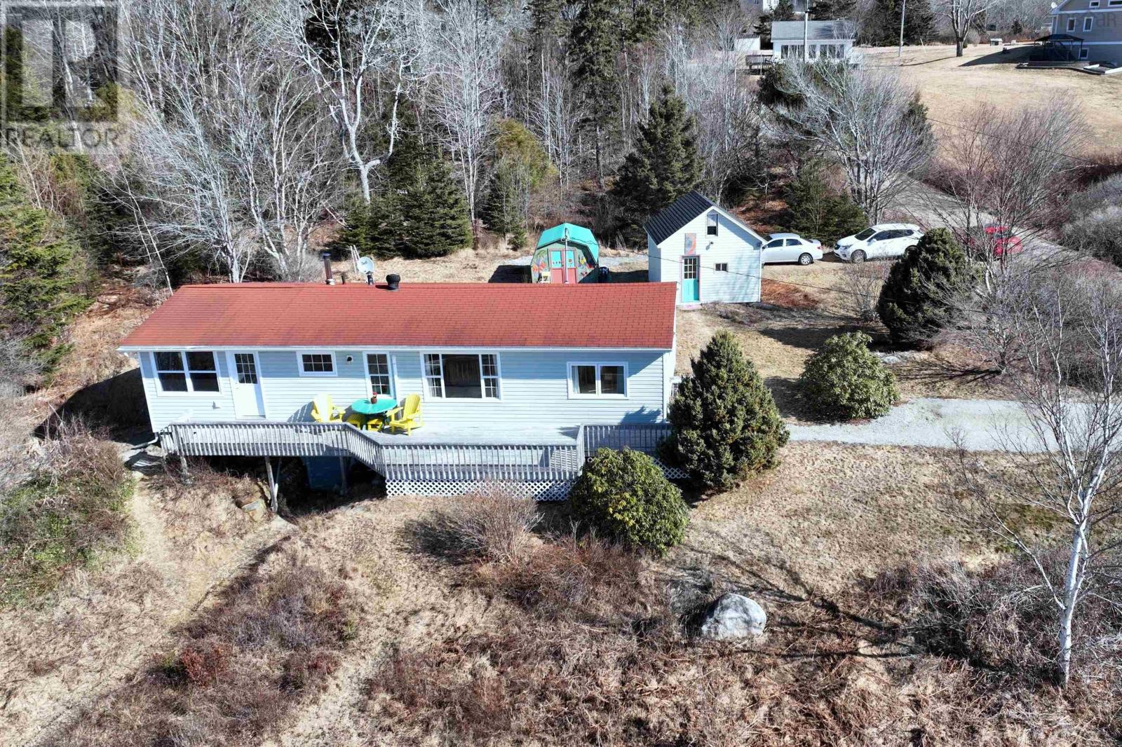 For sale: 27 Hennigar Lane, Bayswater, Nova Scotia B0J1T0 - 202503727 ...