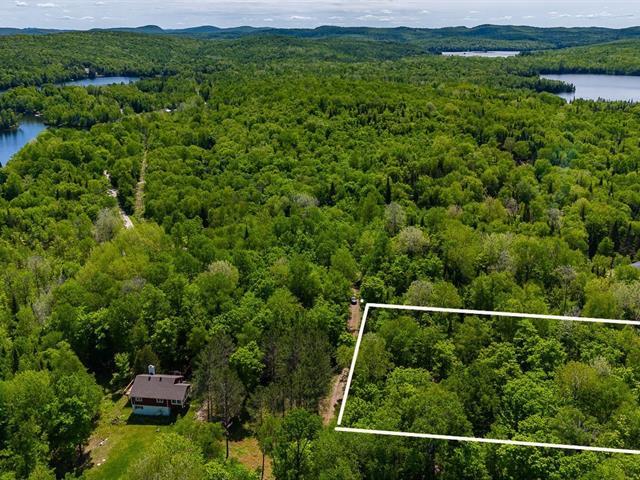 For sale: Ch. du Lac-Marsan O., Rivière-Rouge, Quebec J0T1T0 - 10442756 ...