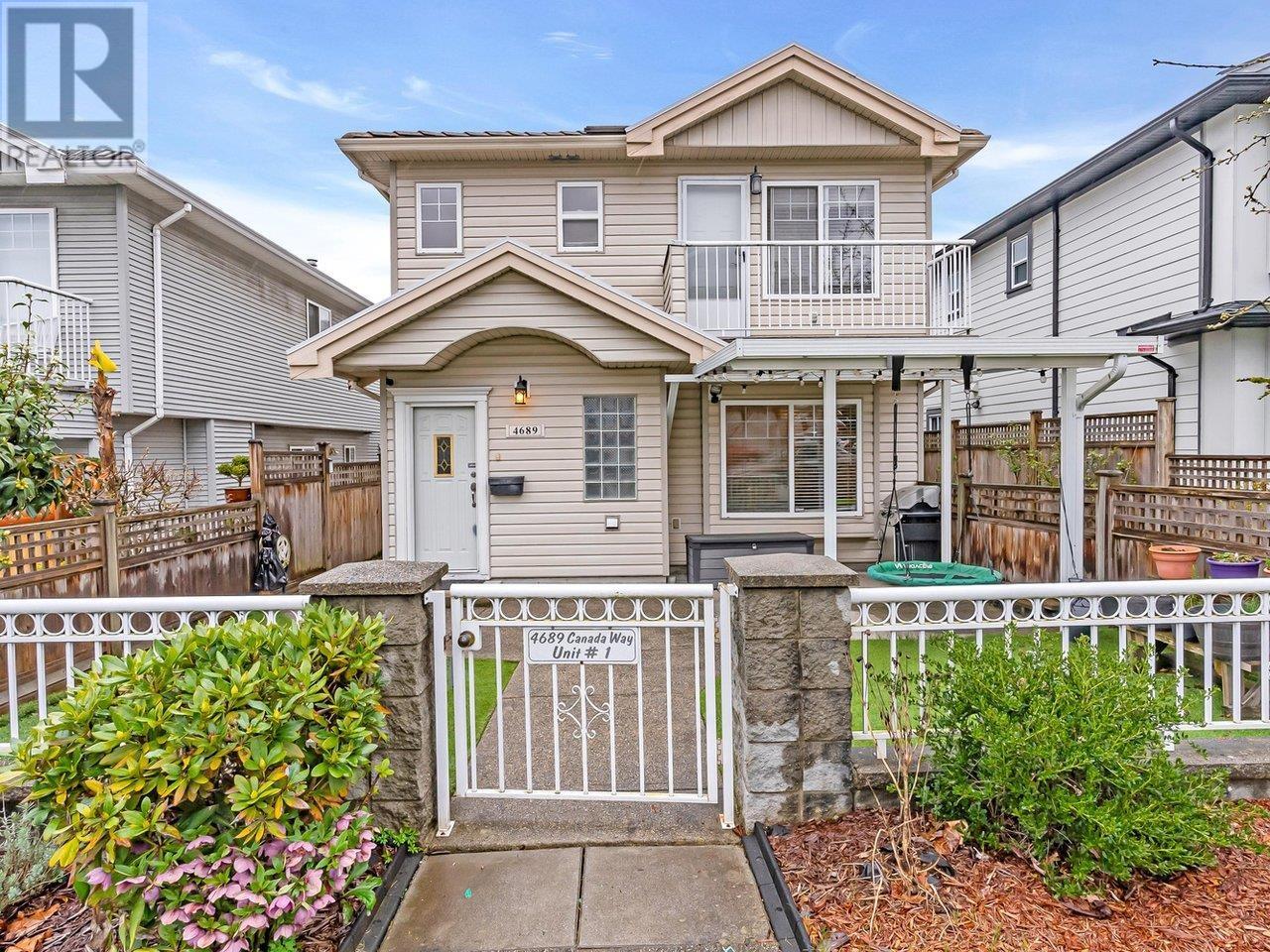 For sale: 1 4689 CANADA WAY, Burnaby, British Columbia V5G1K9 ...