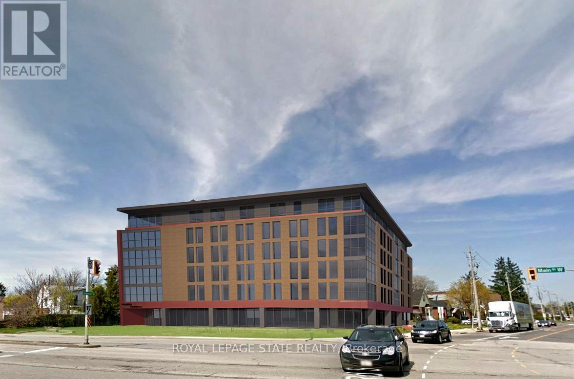 For sale: 906 MAIN STREET W, Hamilton (Westdale), Ontario L8S1A6 - X12056670 | REALTOR.ca