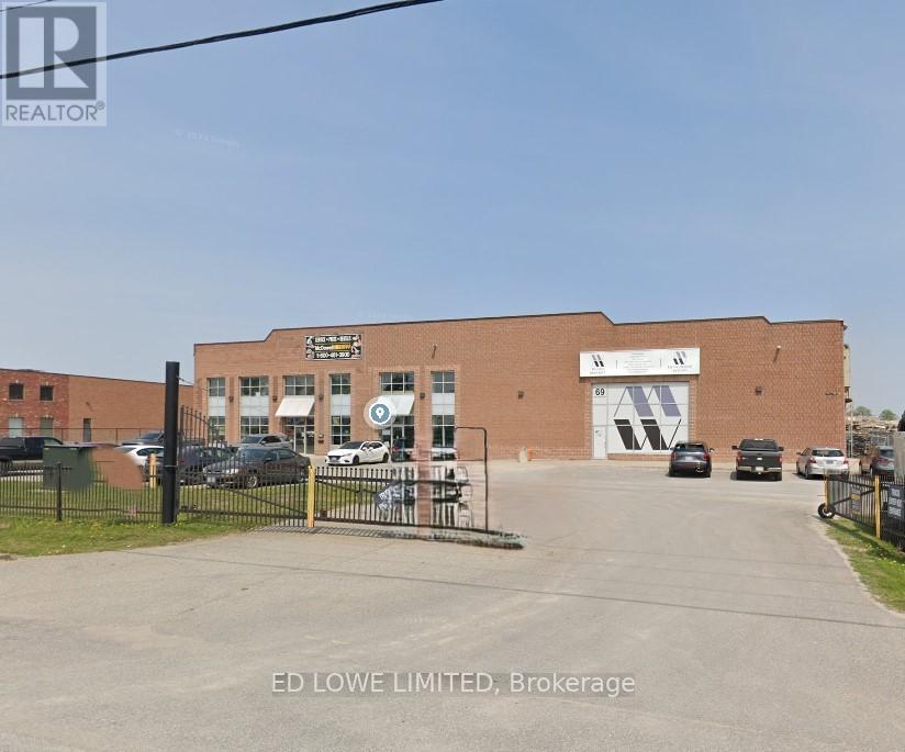 For lease: 69 SAUNDERS ROAD, Barrie (0 East), Ontario L4N9A7 ...