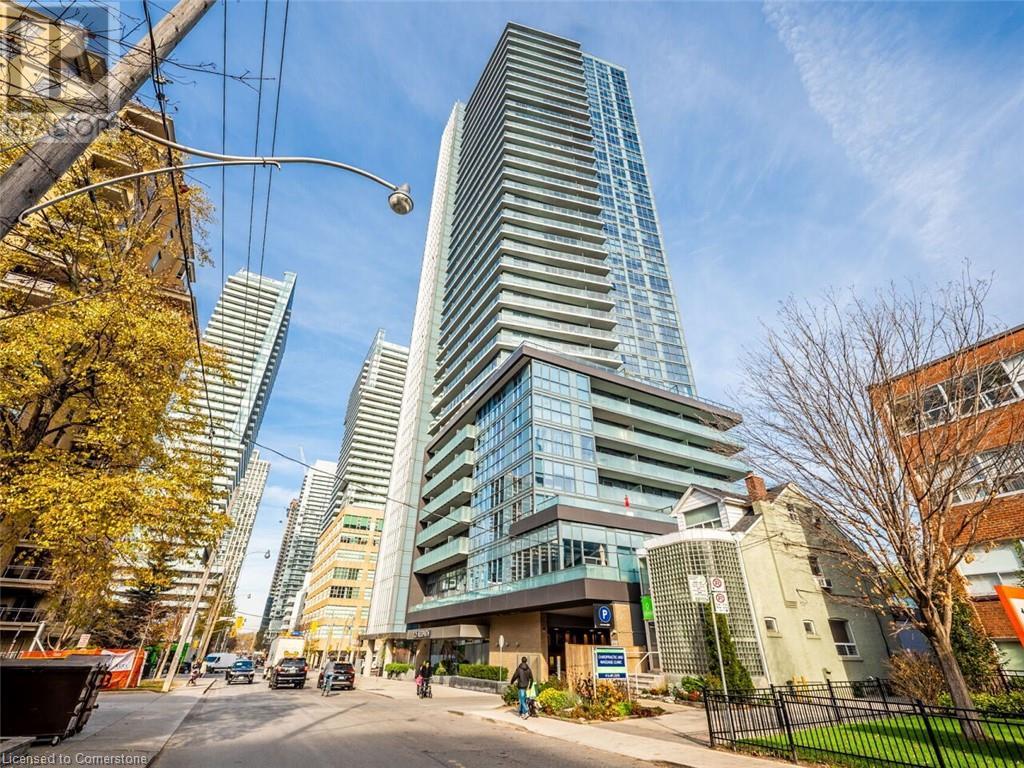 For sale: 125 REDPATH AVENUE Avenue Unit# PH 104, Toronto, Ontario ...