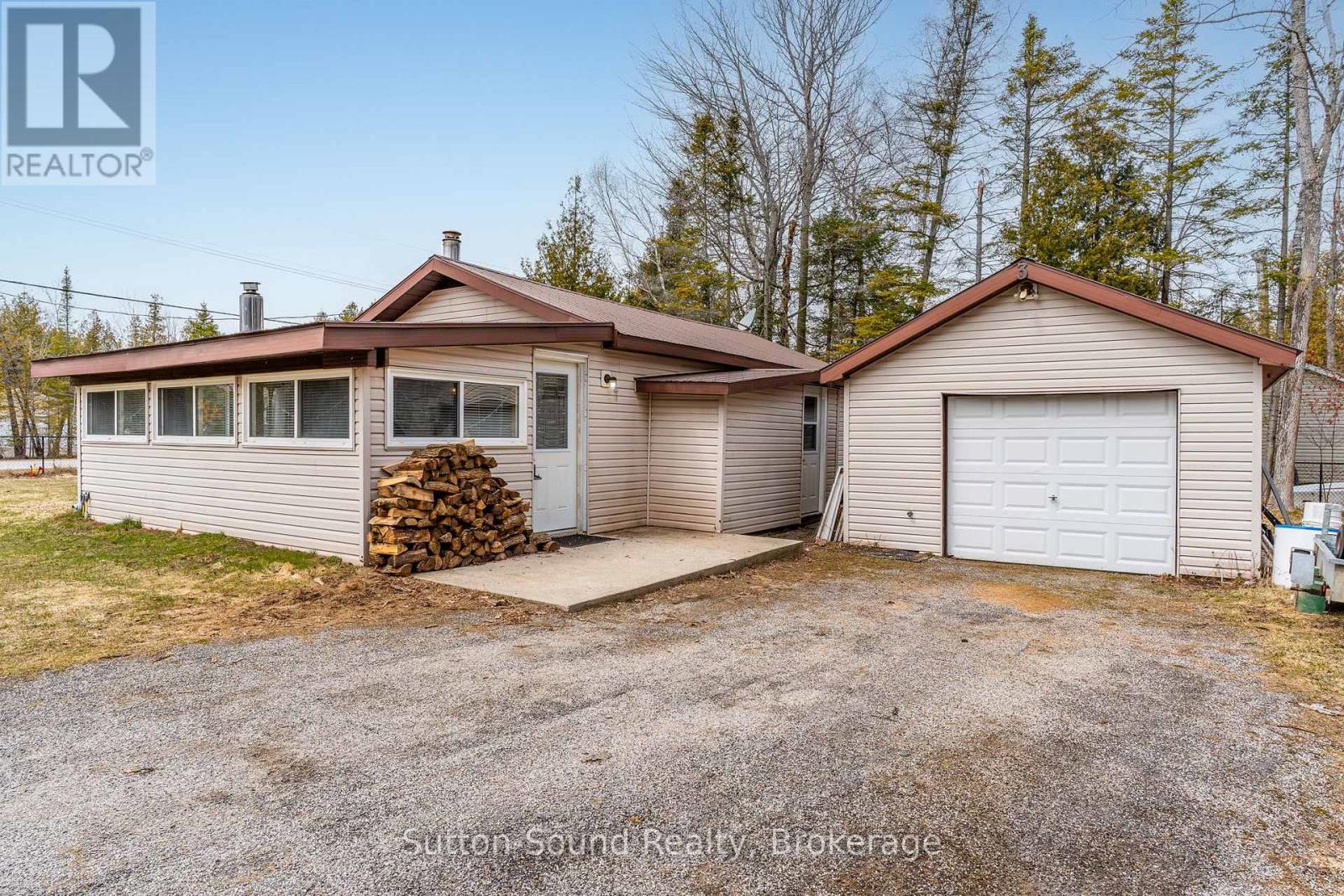À vendre : 3 SOUTH OLIPHANT ROAD, South Bruce Peninsula, Ontario N0H2T0 ...