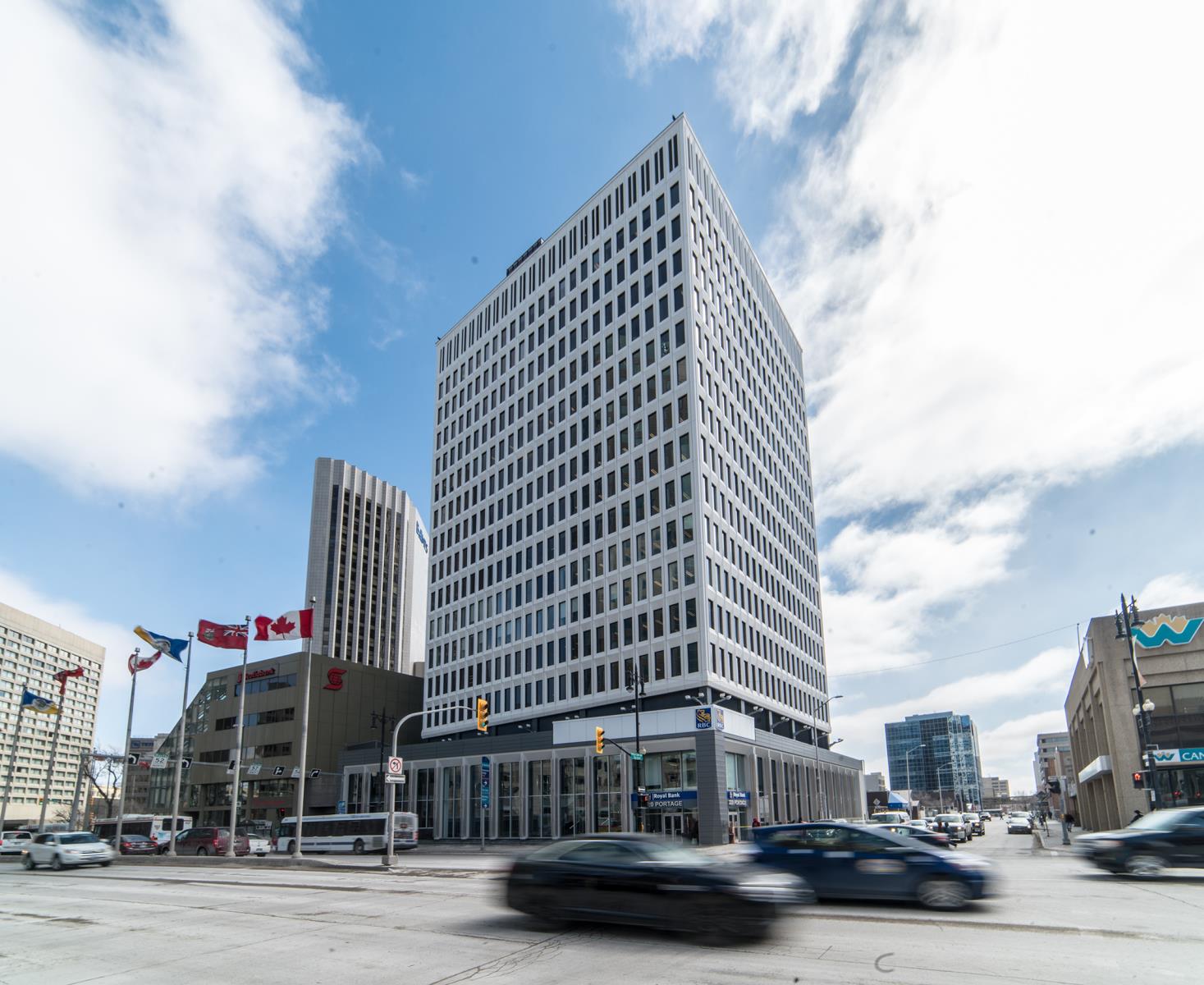 For lease: 220 Portage Ave, Winnipeg, Manitoba R3C4Y6 ...