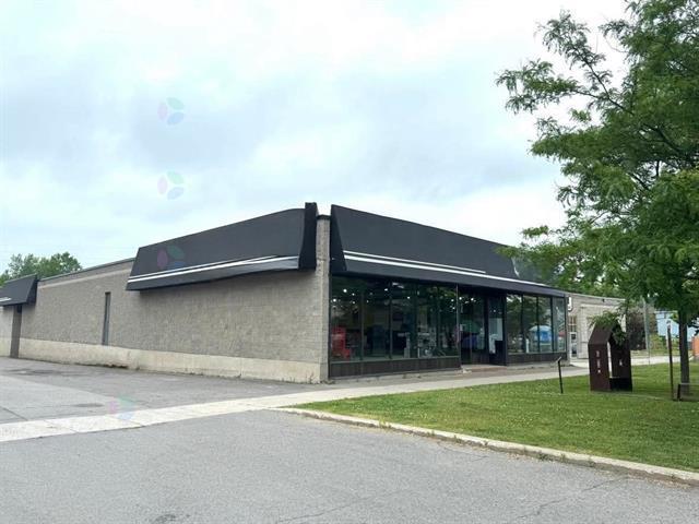 For sale: 391 Av. de Buckingham, Gatineau (Buckingham), Quebec J8L2G8 ...