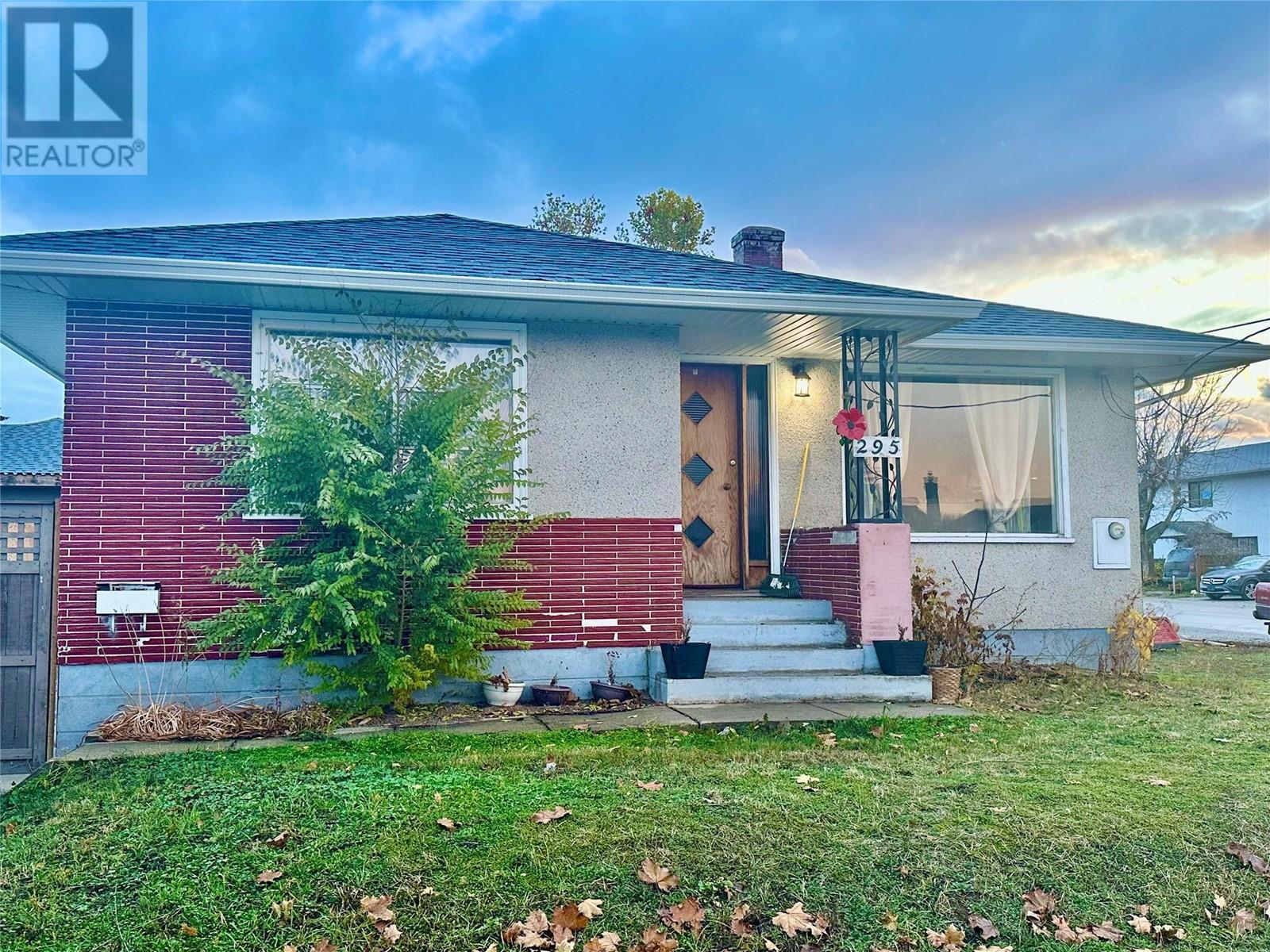 For sale: 295 Leathead Road, Kelowna, British Columbia V1X2J1 ...