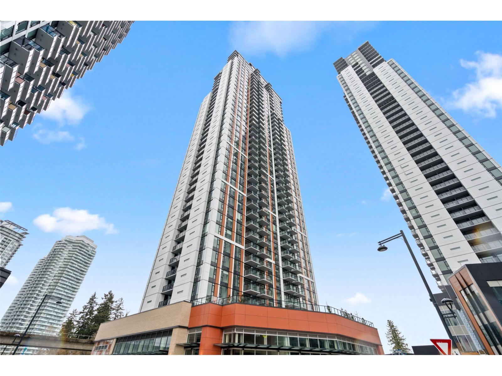 For sale: 3305 13725 GEORGE JUNCTION, Surrey, British Columbia V3T0V7 ...