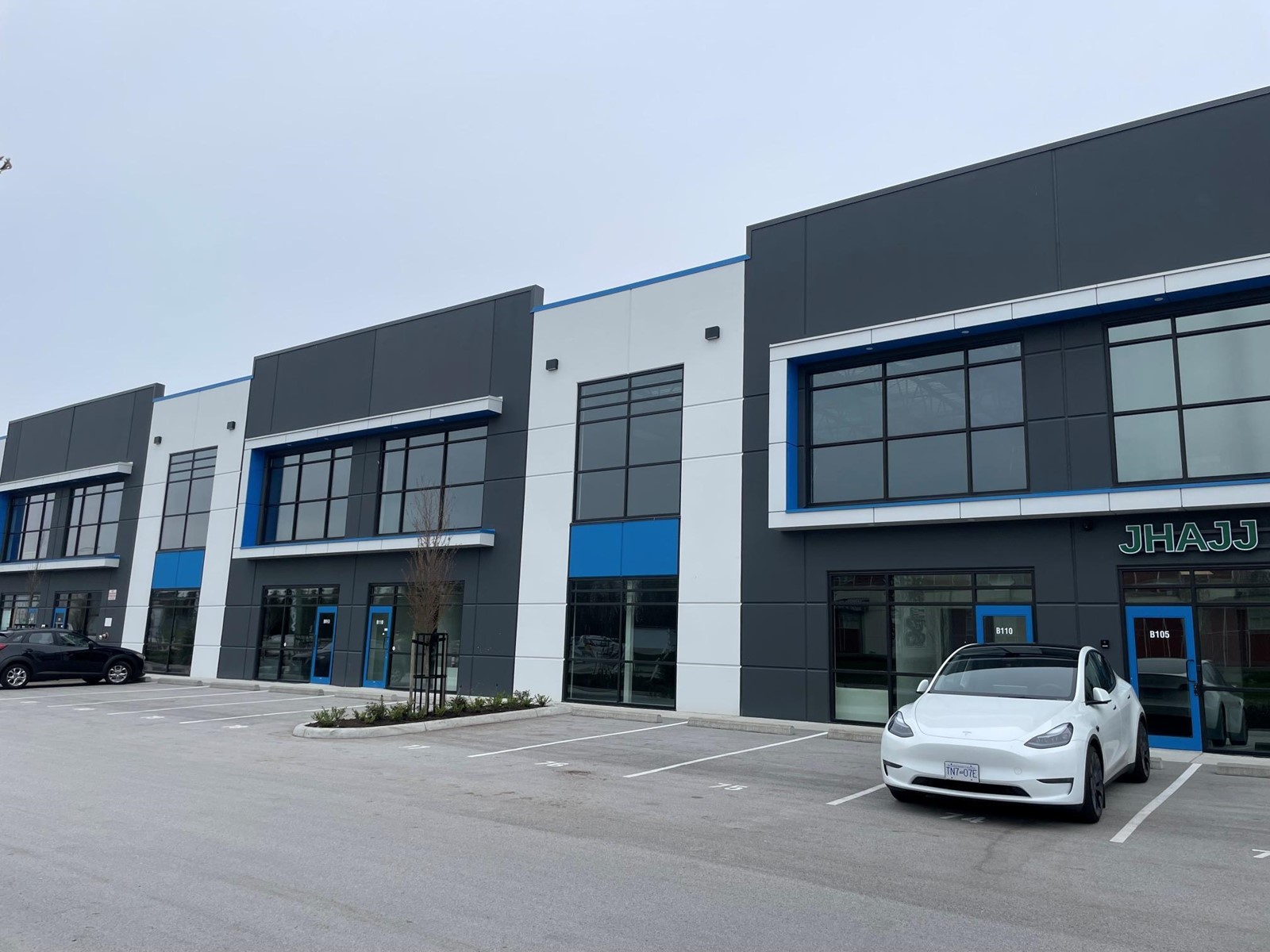 For lease: B110 6286 203 STREET, Langley, British Columbia V2Y3S1 ...