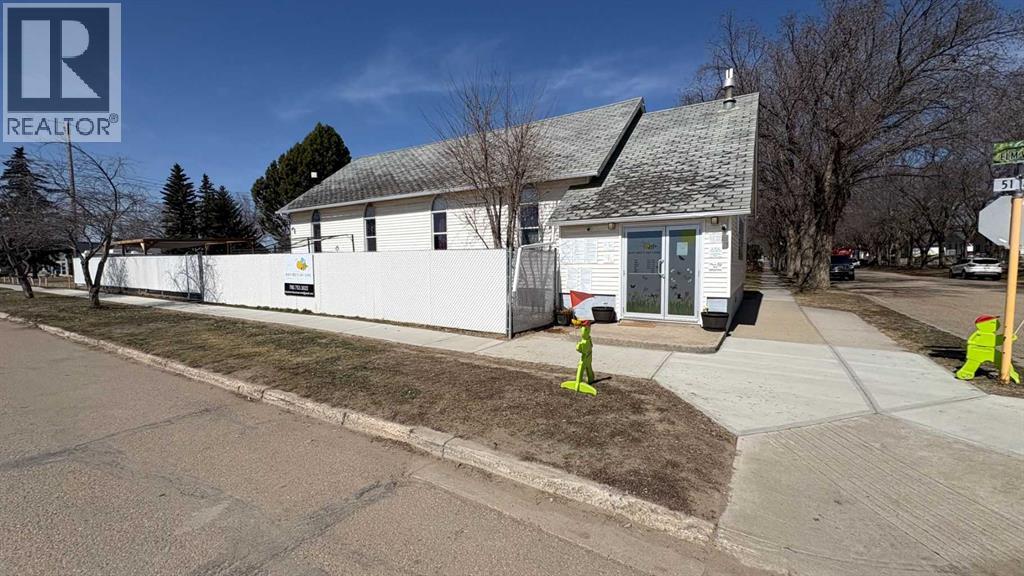 For sale: 5104 48 Street, Provost, Alberta T0B3S0 - A2201710 | REALTOR.ca