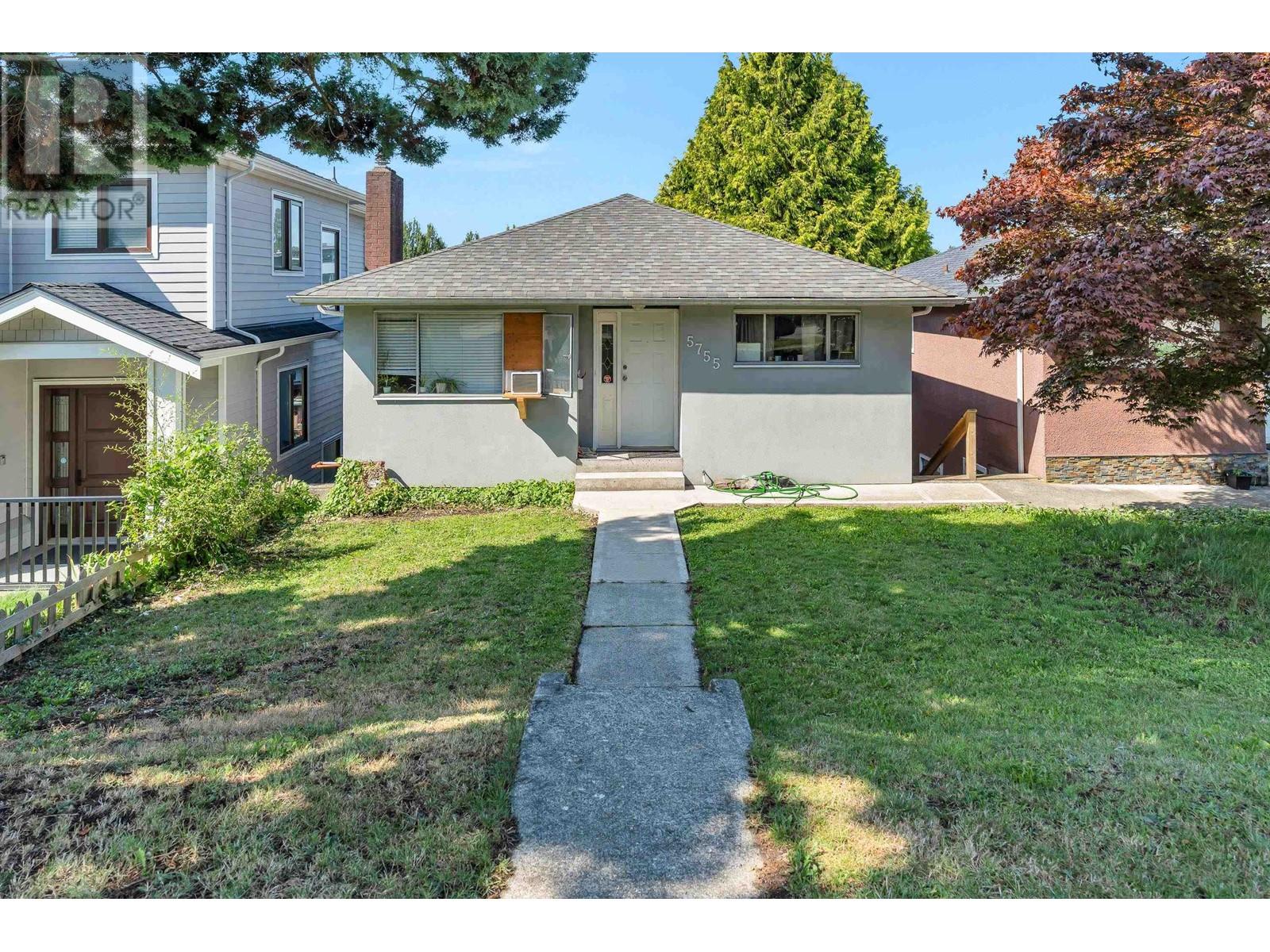 For sale: 5755 DUMFRIES STREET, Vancouver, British Columbia V5P3A7 - R2990525 | REALTOR.ca