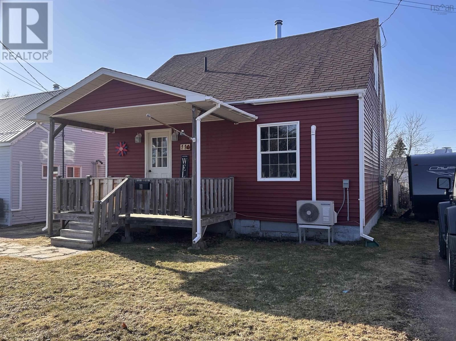 11 Winston Avenue, Amherst, Nova Scotia B4H1K4 | REALTOR.ca