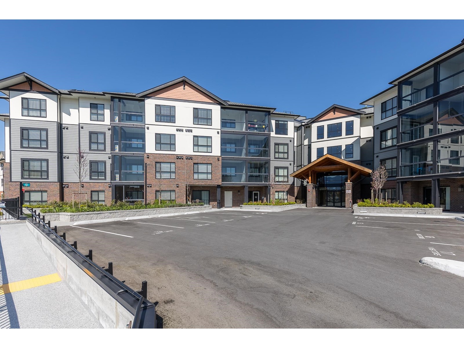 For sale: 315 8497 YOUNG ROAD, Chilliwack Proper South, Chilliwack ...