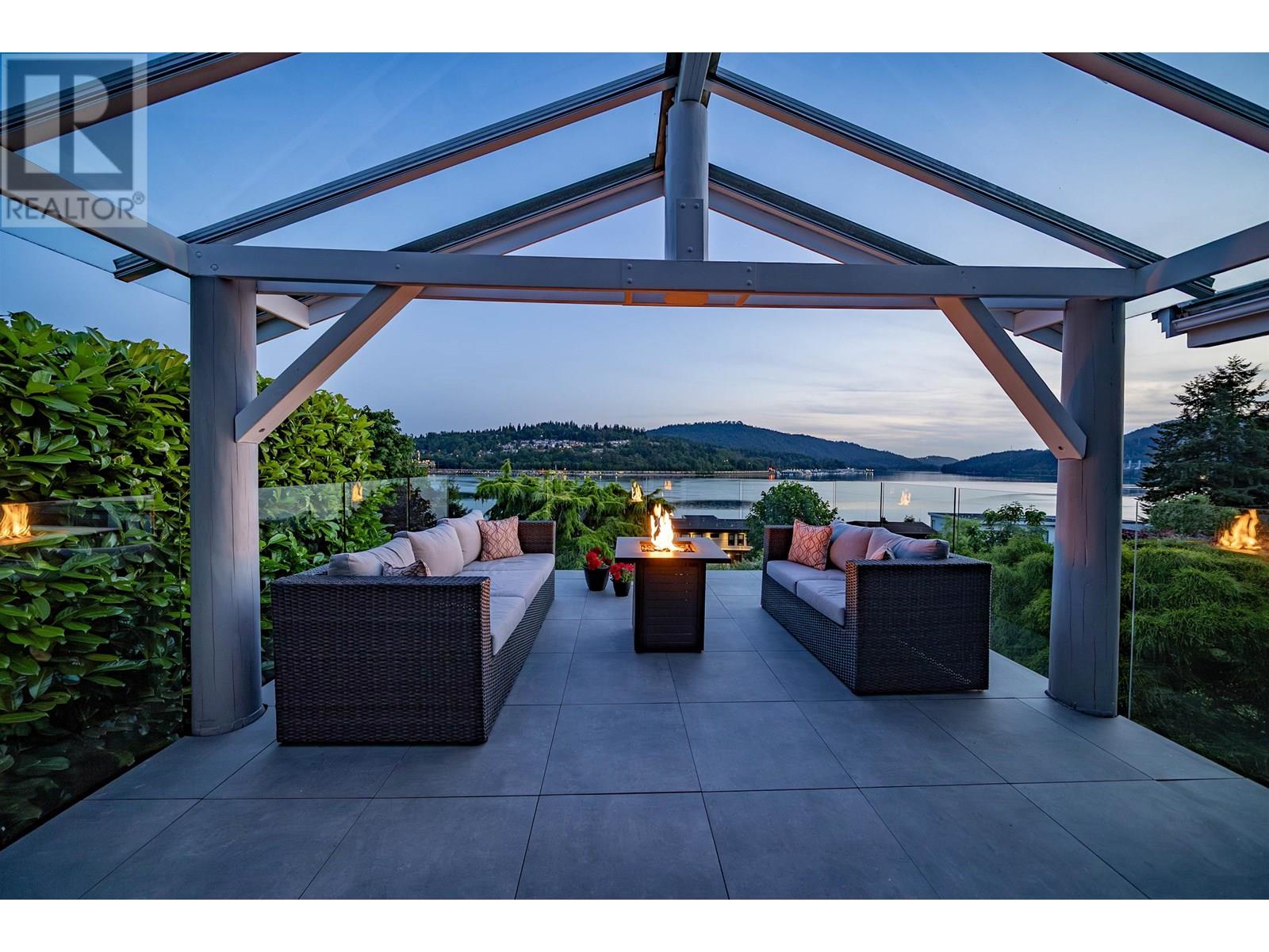 For sale: 1128 IOCO ROAD, Port Moody, British Columbia V3H2X1 ...