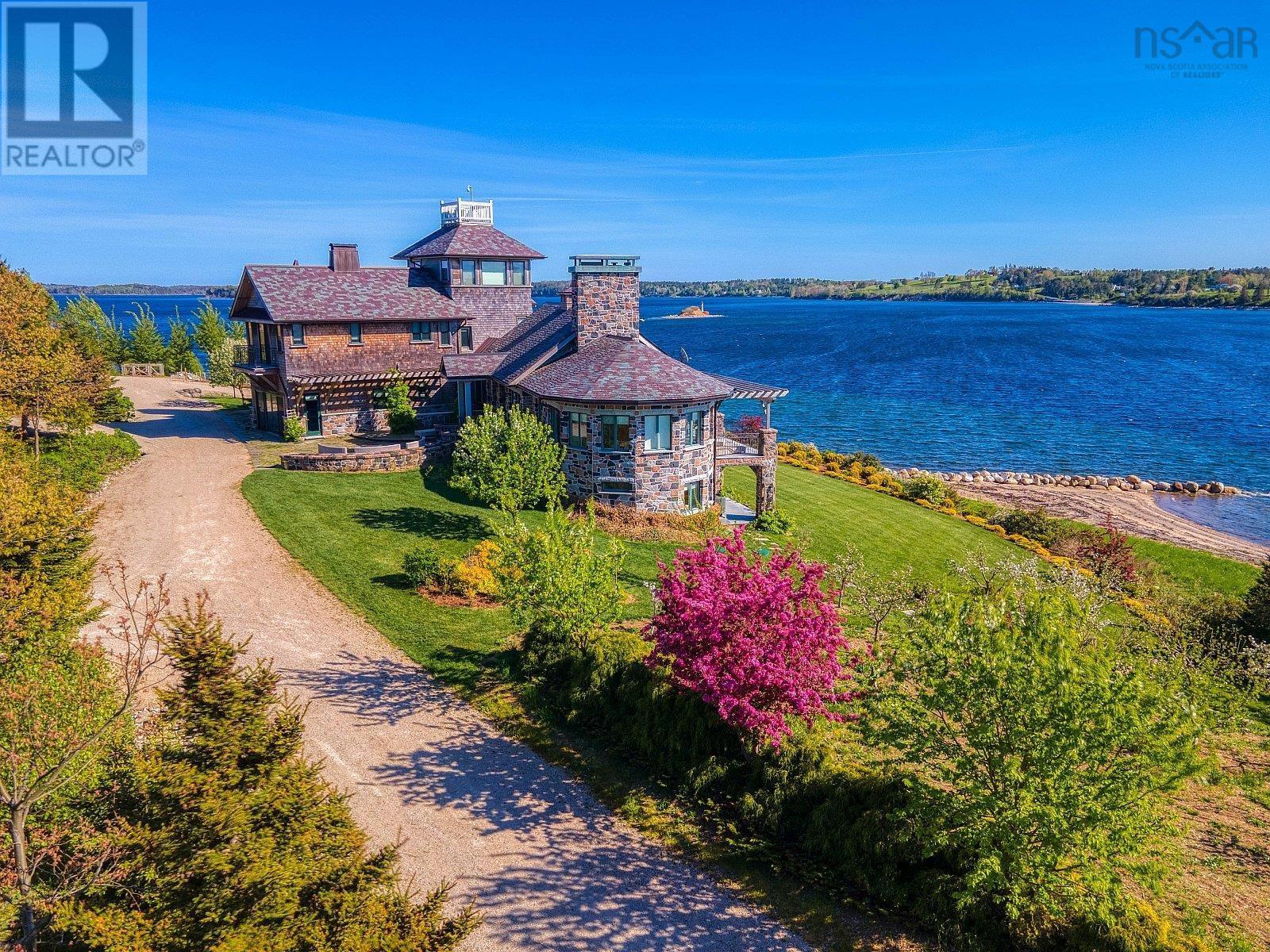 For sale: 126 Strum Island Way, Oakland, Nova Scotia B0J2E0 - 202508272 ...