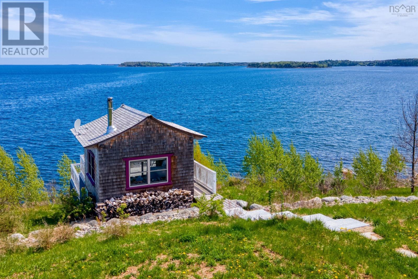 For sale: 126 Strum Island Way, Oakland, Nova Scotia B0J2E0 - 202508272 ...