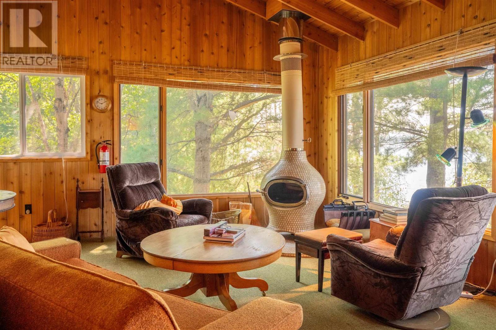 For sale: S986 Winnipeg River, Minaki, Ontario P0X1J0 - TB240805 ...