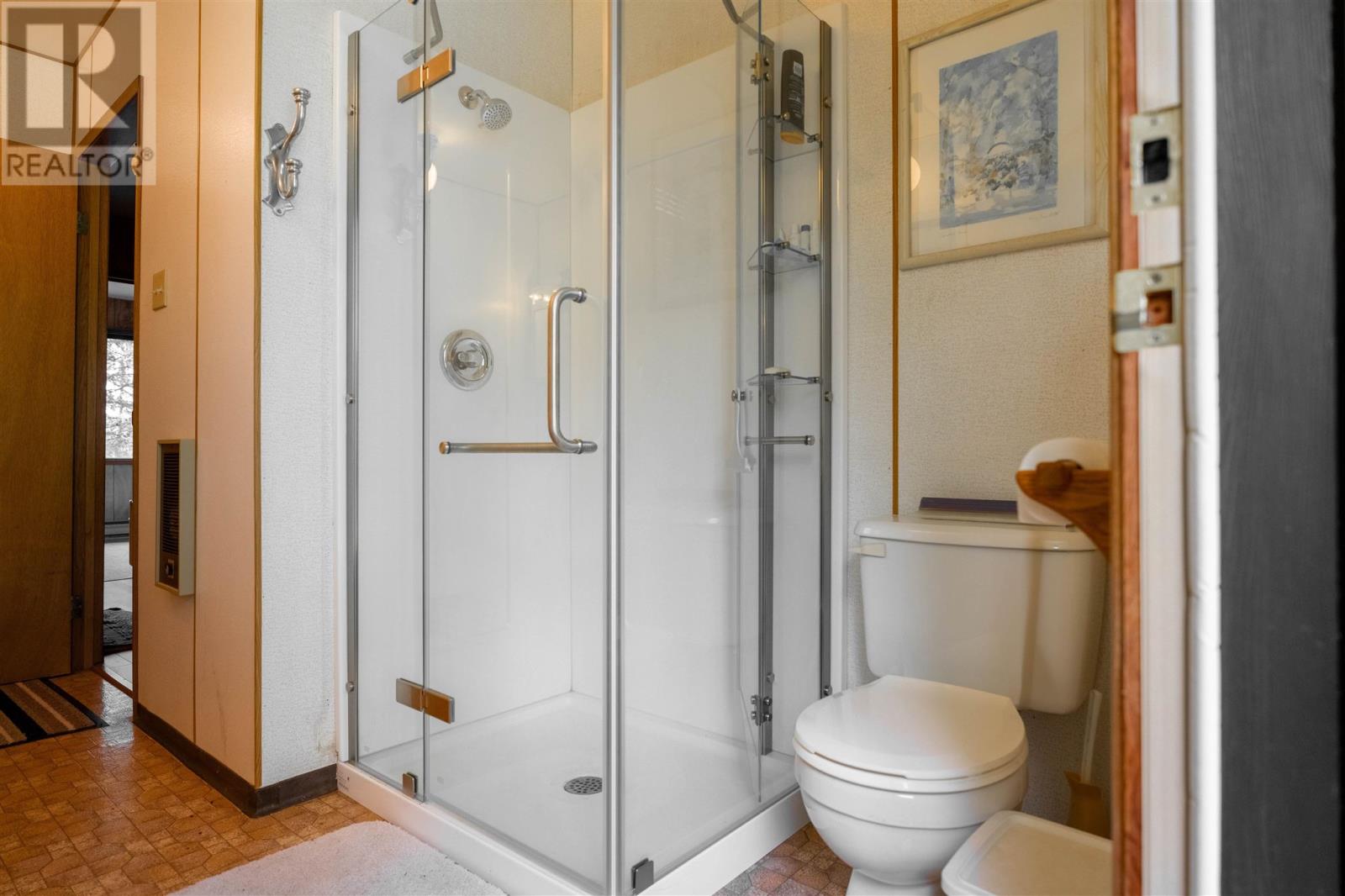 For sale: S986 Winnipeg River, Minaki, Ontario P0X1J0 - TB240805 ...