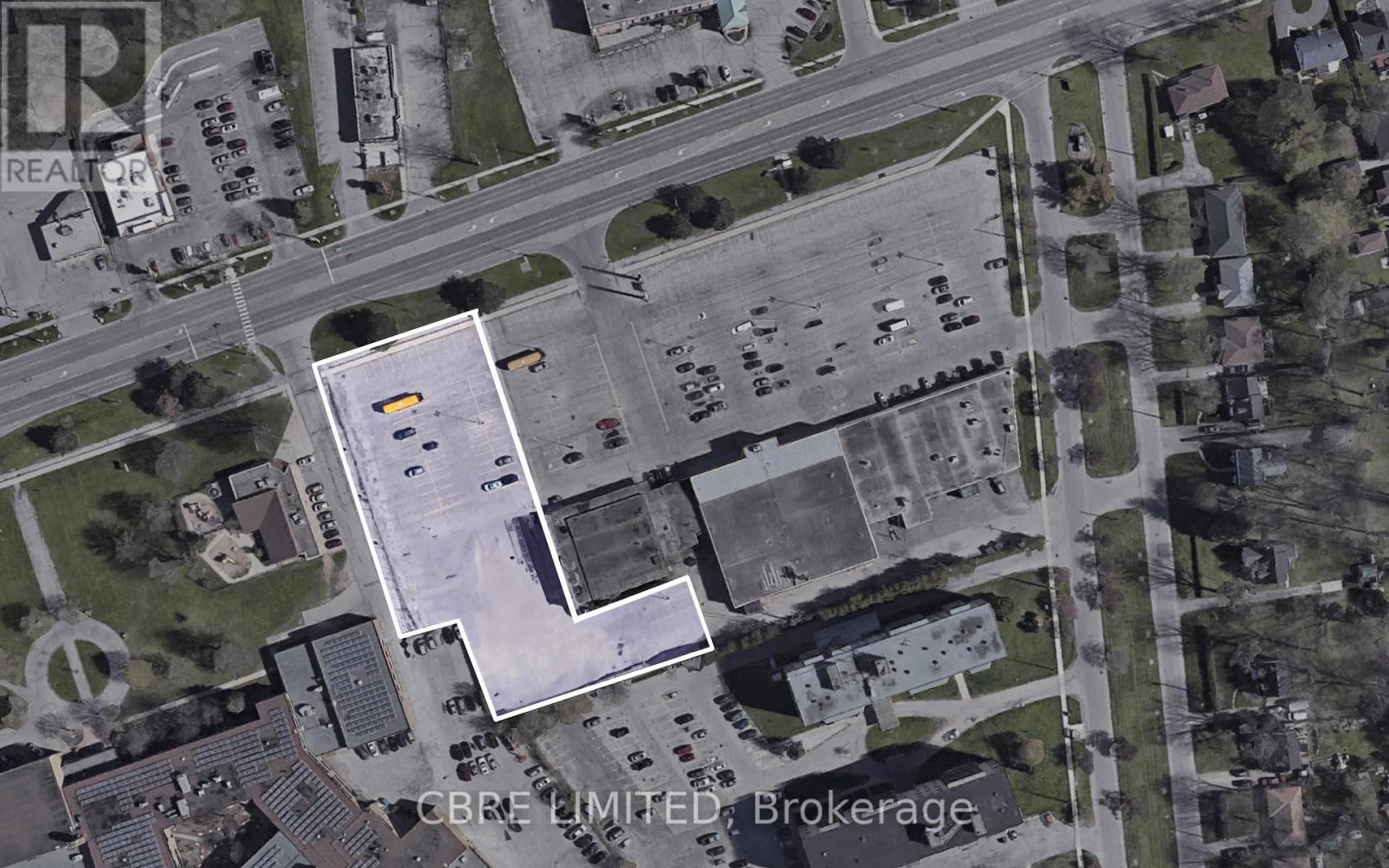 For sale: 639-641 COLBORNE STREET, Brantford, Ontario N3S3M8 ...